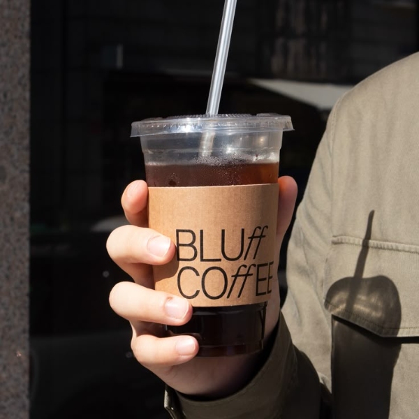 Disposable Iced Coffee Cups for Vibrant Cold Beverage Packaging